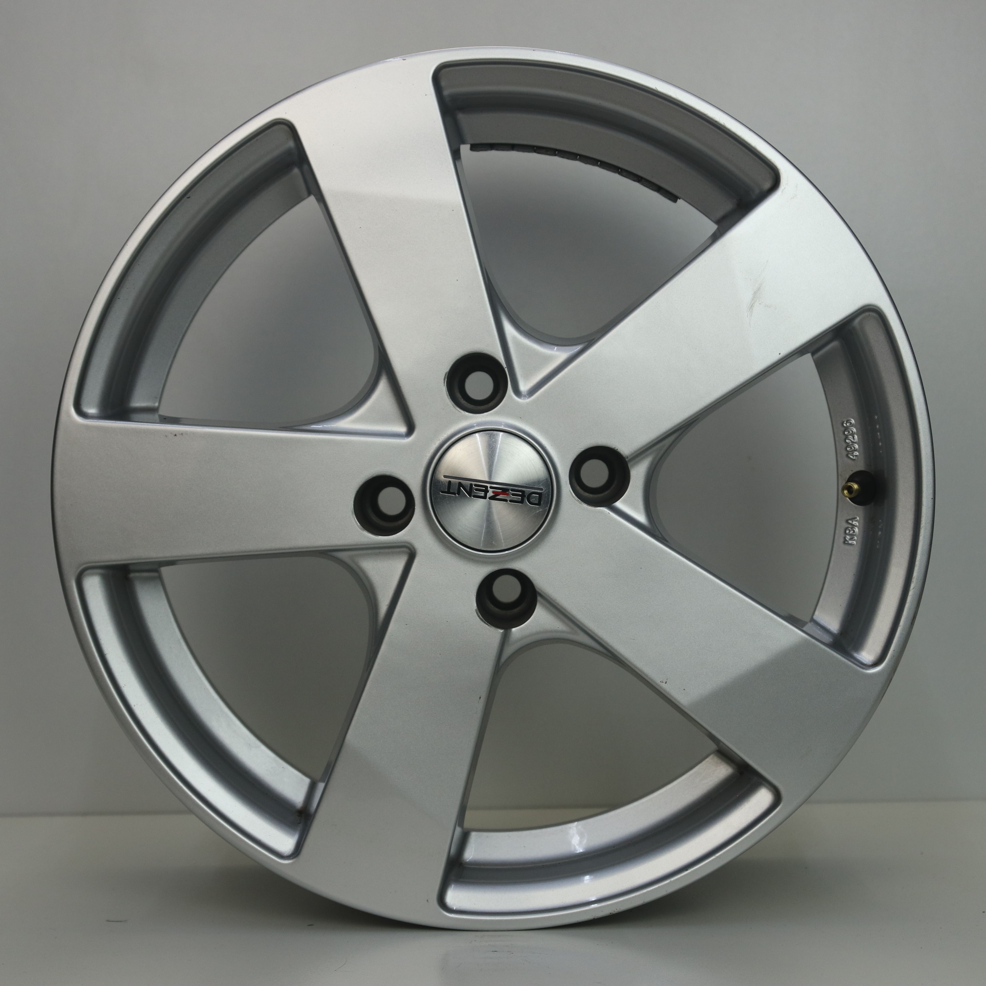 OS1007469 Set 16 inch lichtmetalen Dezent velgen 6.50X16 4X108 ET15.0 ...